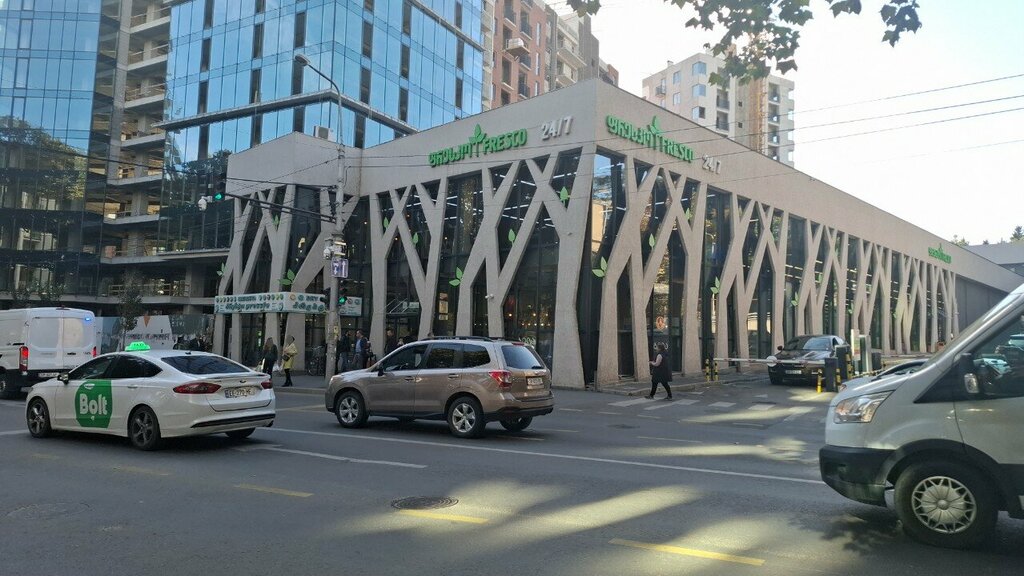 Süpermarket Fresco, Tiflis, foto