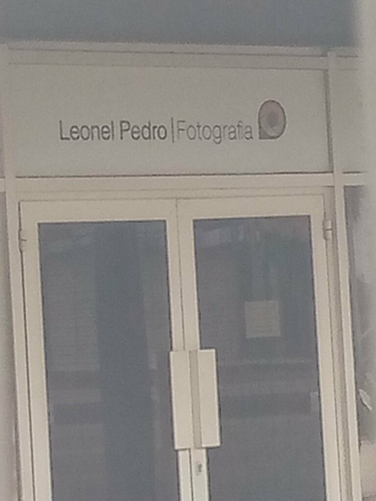 Avukatlar Grupo Leonel Pedro Audiovisuais, Loanda, foto