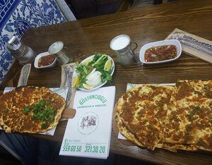 Bostancioglu pide ve Lahmacun Salonu (Şanlıurfa, Haliliye, Atatürk Bul., 54C), restoran  Şanlıurfa'dan