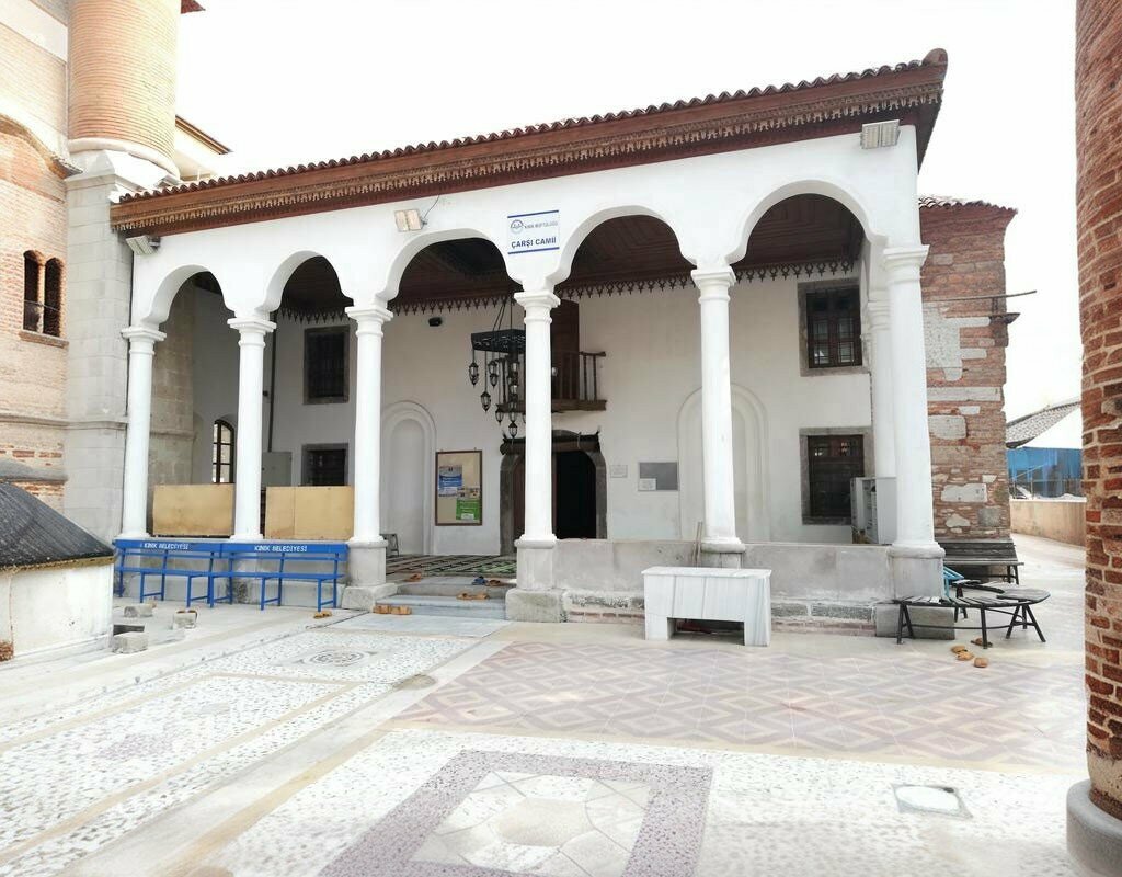 Cami Çarşı Cami, Kınık, foto