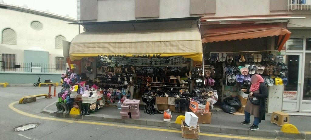 Ayakkabı mağazaları Hamide Terlik, İstanbul, foto
