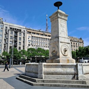 Therasian fountain (Belgrade, Pesacki Prolaz Rk Beograd), çeşme  Belgrad'dan