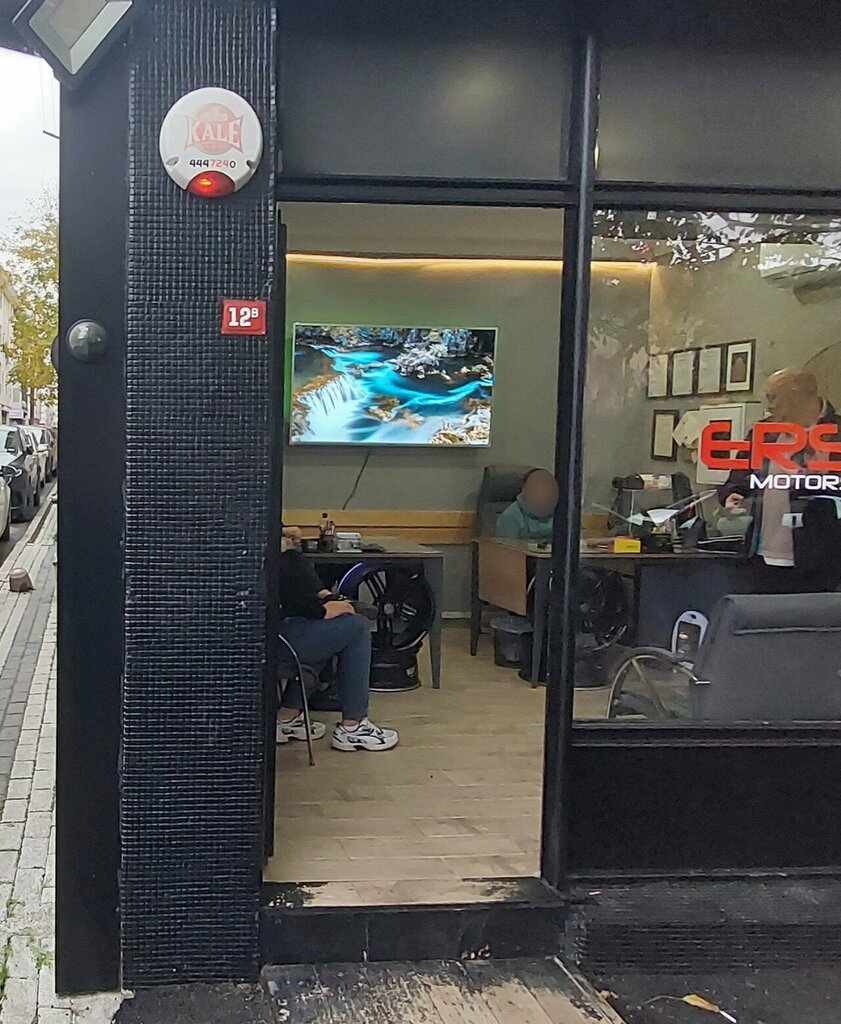Otomobil satış galerileri Ers Motors, İstanbul, foto