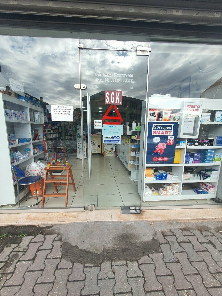 Eczaneler Maltepe Eczanesi, İstanbul, foto