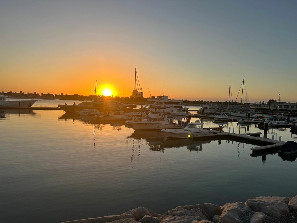 Yönetim ofisi Alhamra, Resül‑Hayme, foto