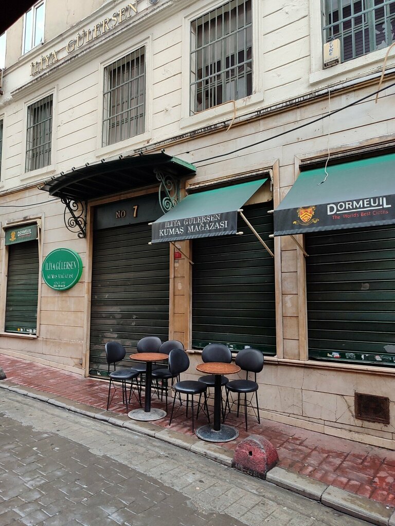 Kumaşçılar İliya Güler Şen Kumaş Mağazası, İstanbul, foto