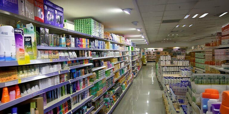Süpermarket Özgeyler Cash & Carry Gıda ve Kozmetik, İstanbul, foto