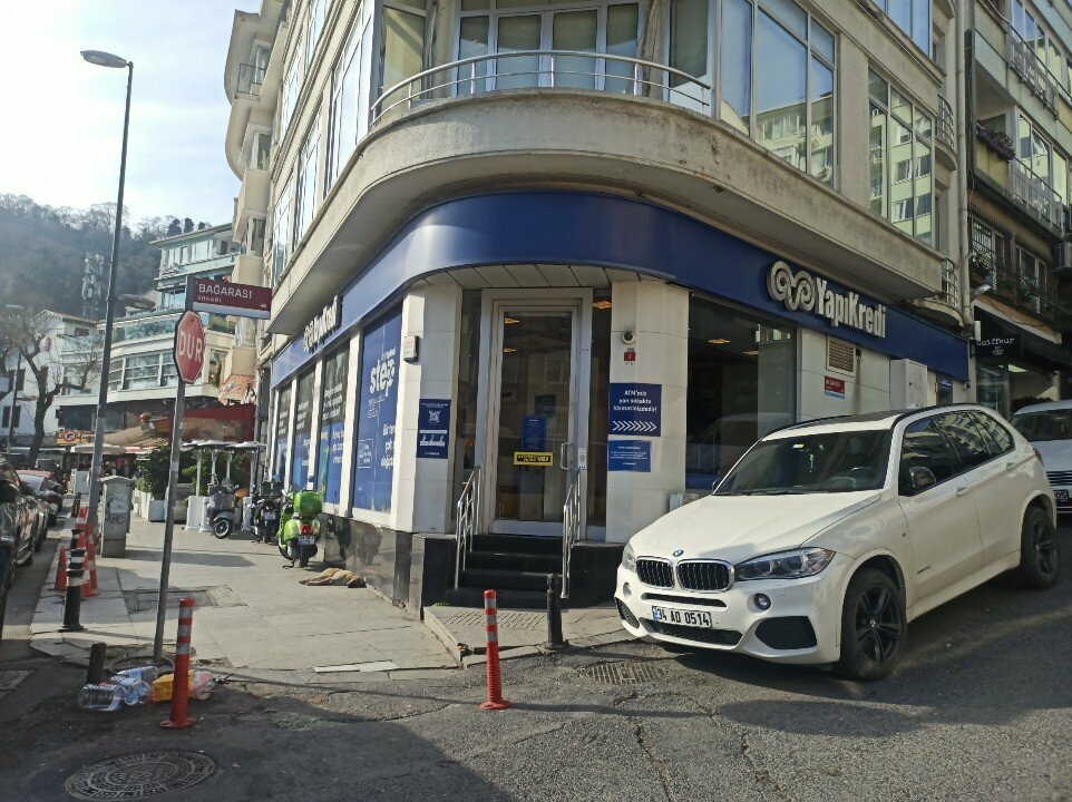 Banka Yapı Kredi, İstanbul, foto
