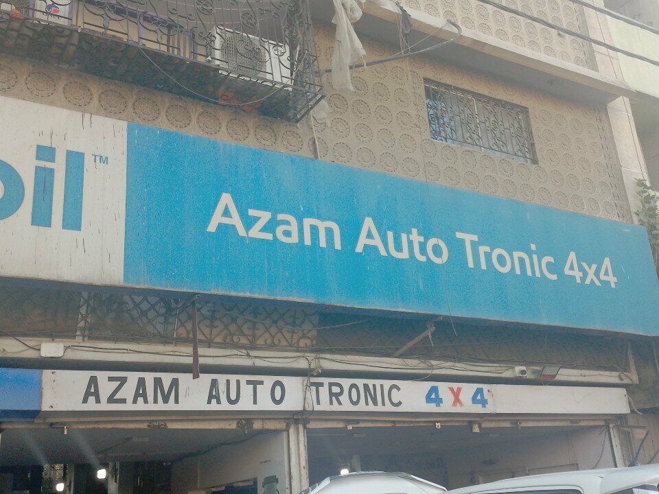 Garajlar Azam Auto Tronic, Karaçi, foto