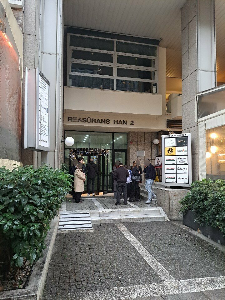 Özel ağız ve diş sağlığı klinikleri ve muayenehaneleri Prof. Dr. Hakkı Sunay, İstanbul, foto