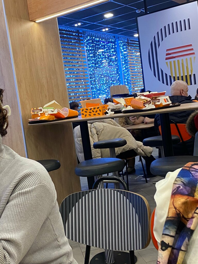 Fast food Доставка Макдональдс, Moskova, foto