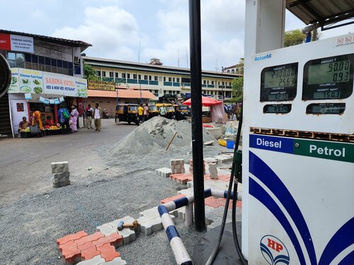 Benzin istasyonu Gas station, Margao, foto