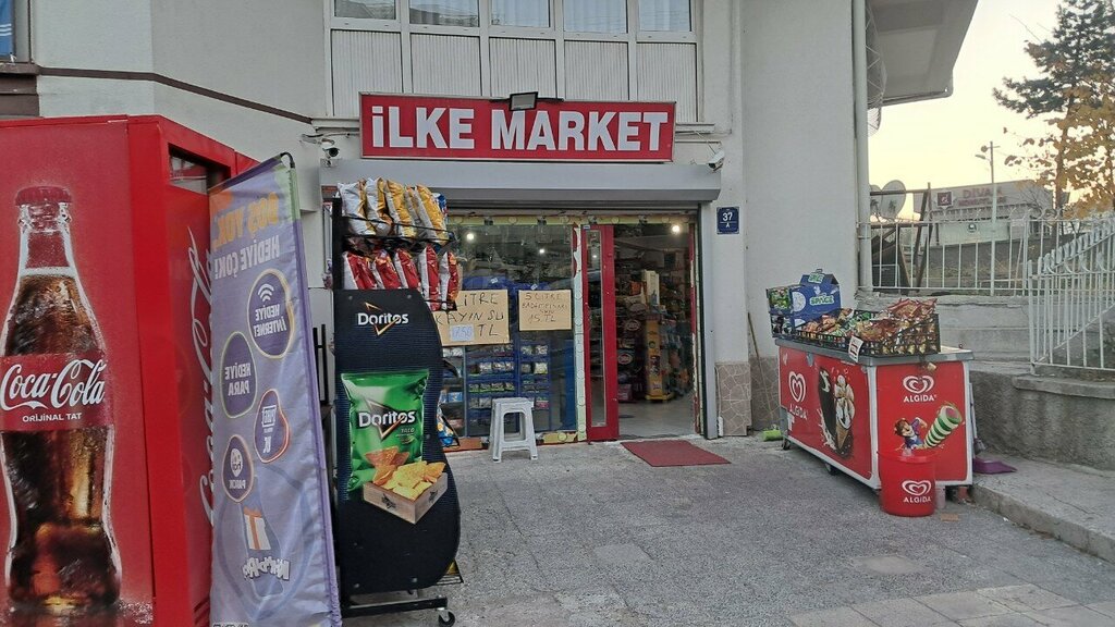 Market İlke Market, Ankara, foto