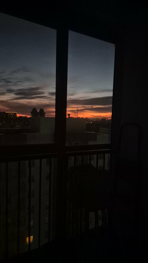 Konut blokları Pegas, Novosibirsk, foto