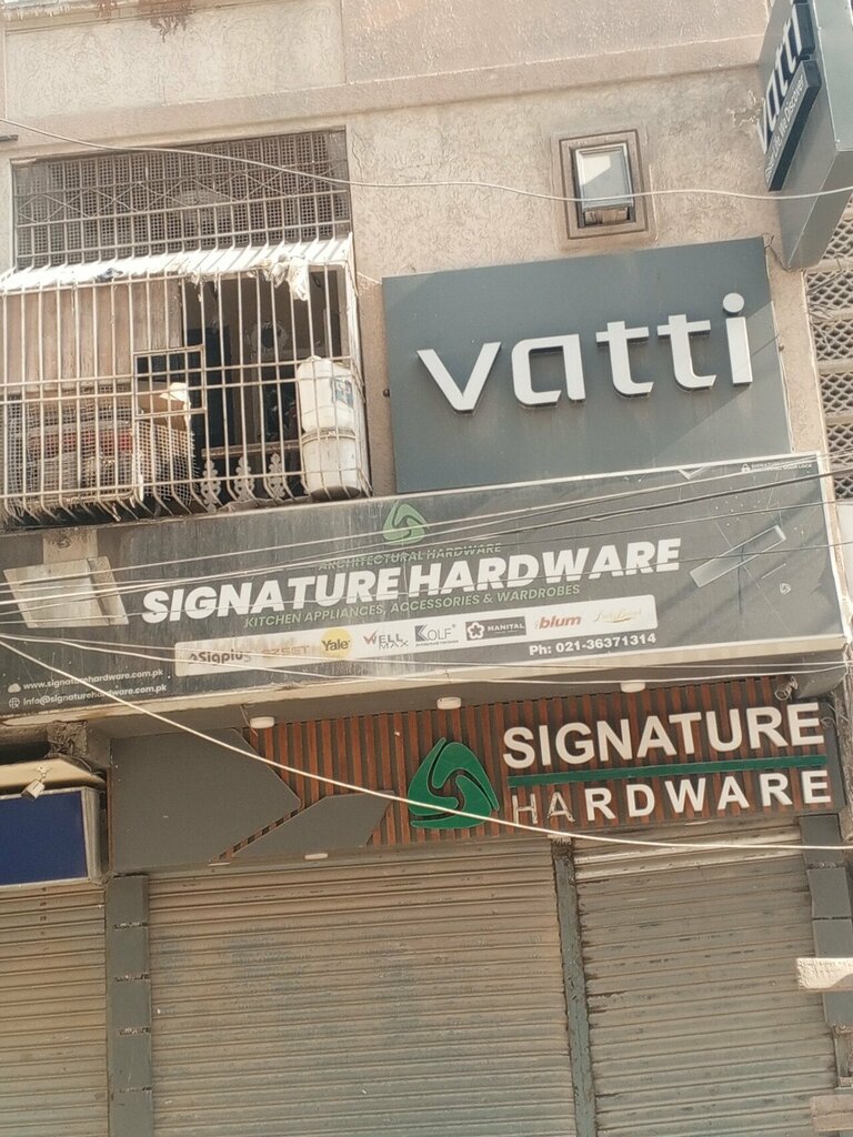 Ev temizlik ürünleri Signature, Karaçi, foto