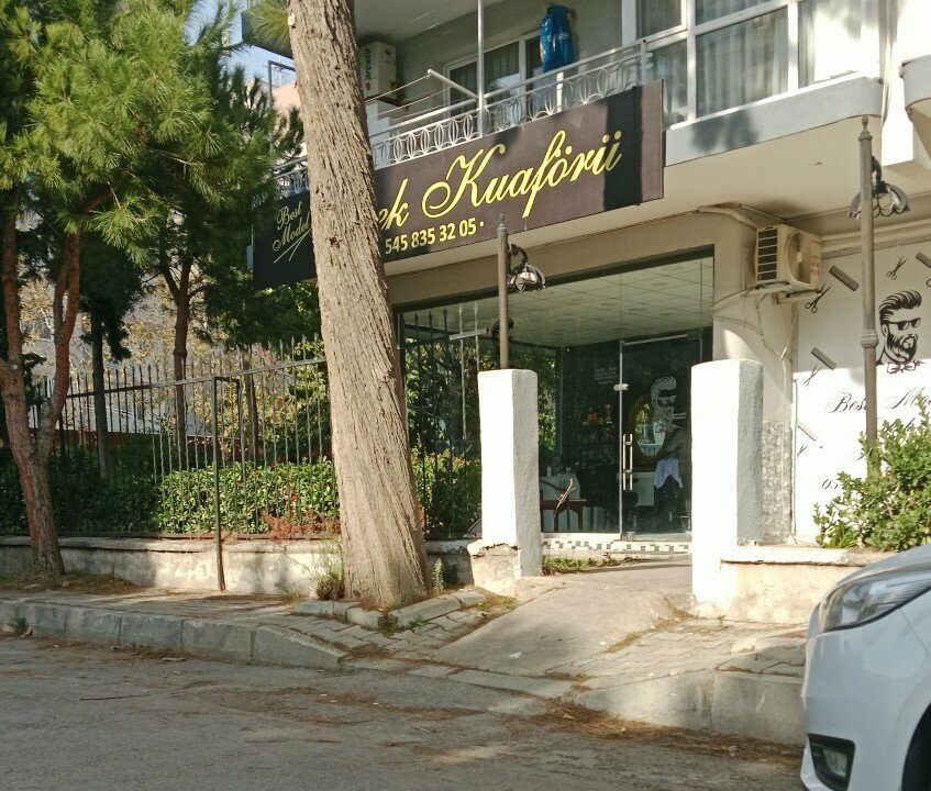 Berberler Best Model Erkek Kuaförü, İzmir, foto