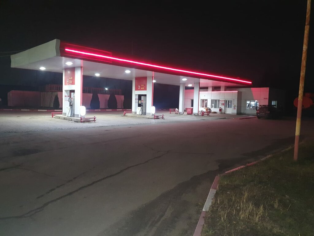 Benzin istasyonu Иглс, Rodniki, foto