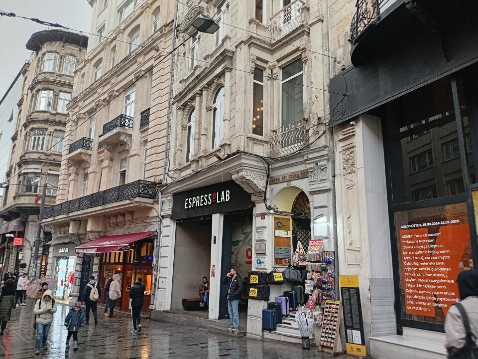 Avukatlar Avukat Gökhan Küçük, İstanbul, foto