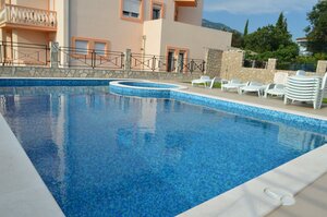 Villa Dobre Vode (Bar Municipality, poselok Dobra-Voda), otel  Dünya'dan