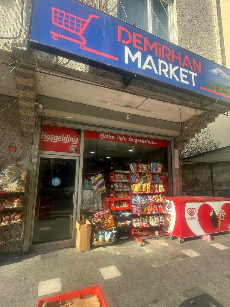 Market Demirhan, İstanbul, foto