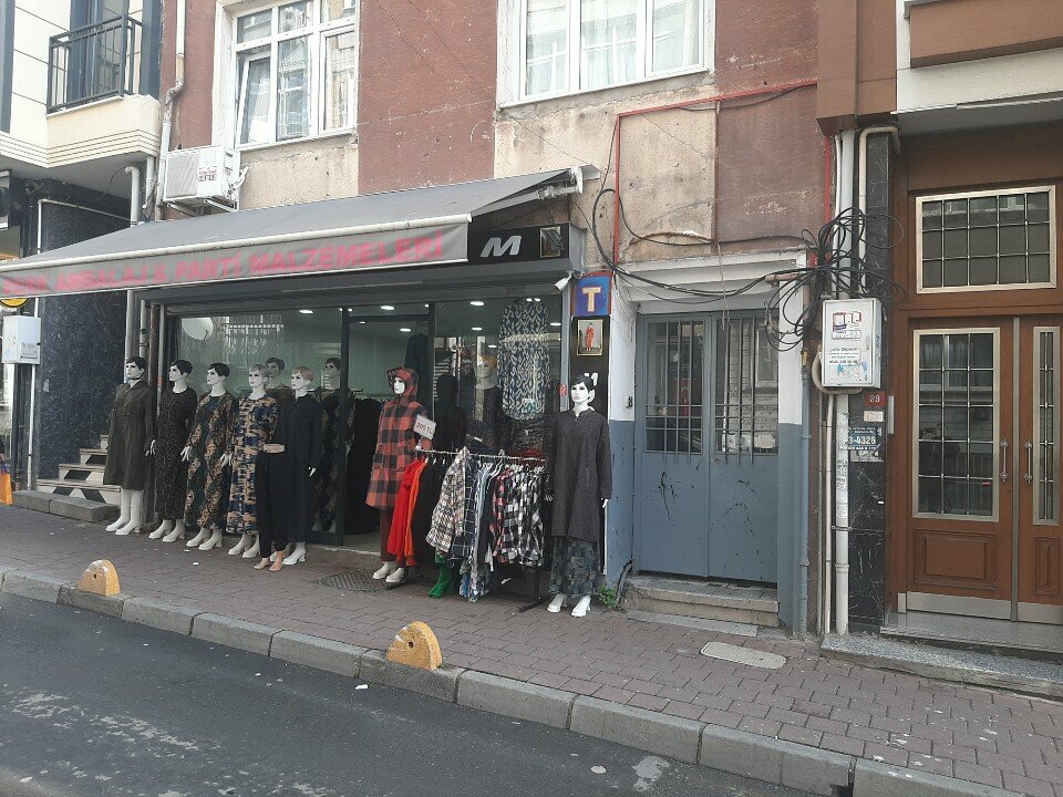 Giyim mağazası Berk Ambalaj, İstanbul, foto