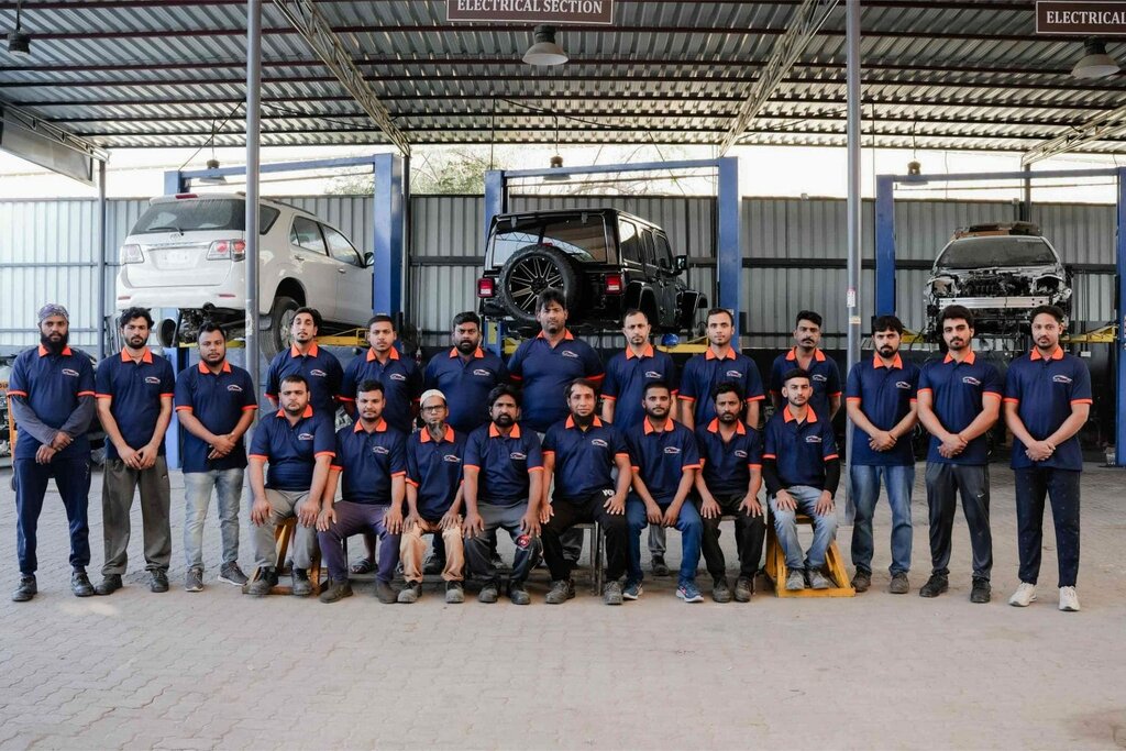 Otomobil servisi M M Sajdaf Auto Workshop, Dubai, foto