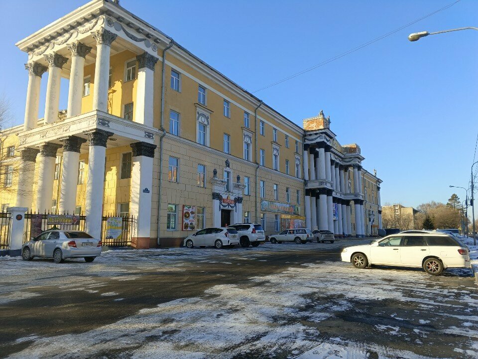 Eğitim merkezleri Школа кройки и шитья, Ussuriysk, foto