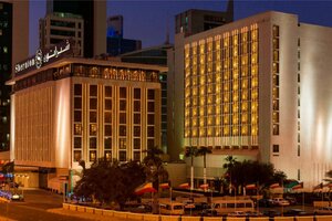 Sheraton Hotel (Al-Asimah Governorate, Al-Qibla Area, Block 14), otel  Al‑Kuveyt'ten