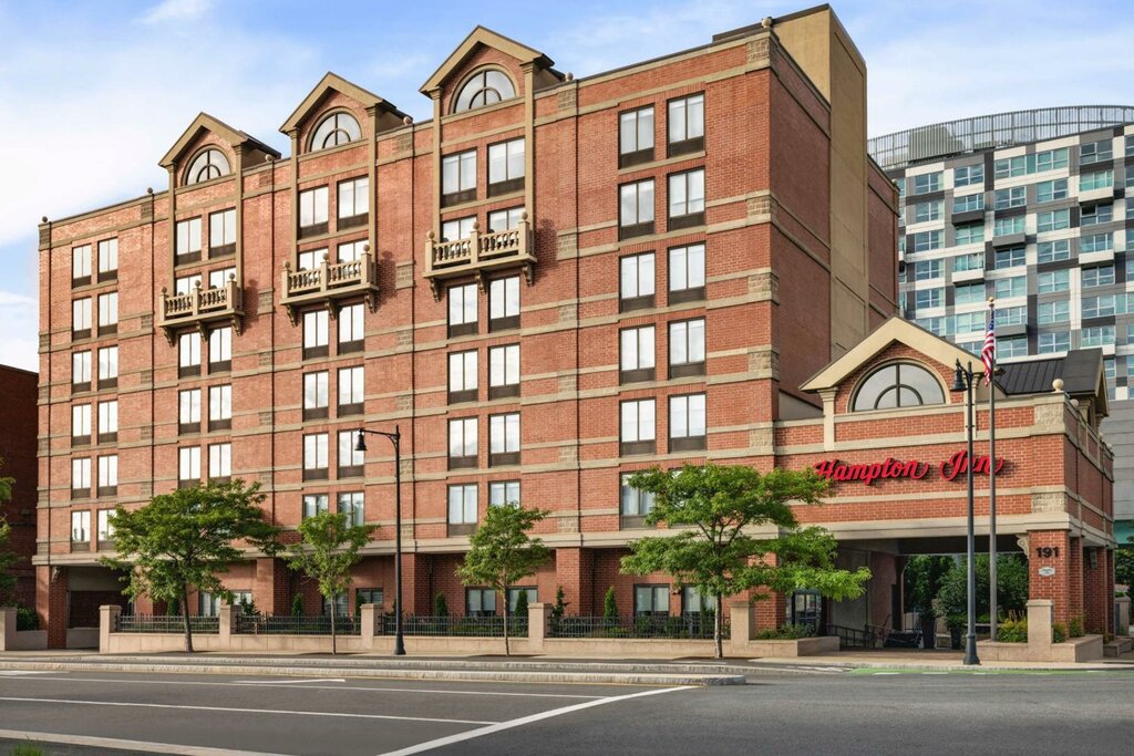Otel Hampton Inn by Hilton Boston/Cambridge, Cambridge, foto