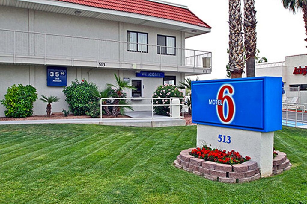Otel Motel 6 Tempe, Tempe, foto