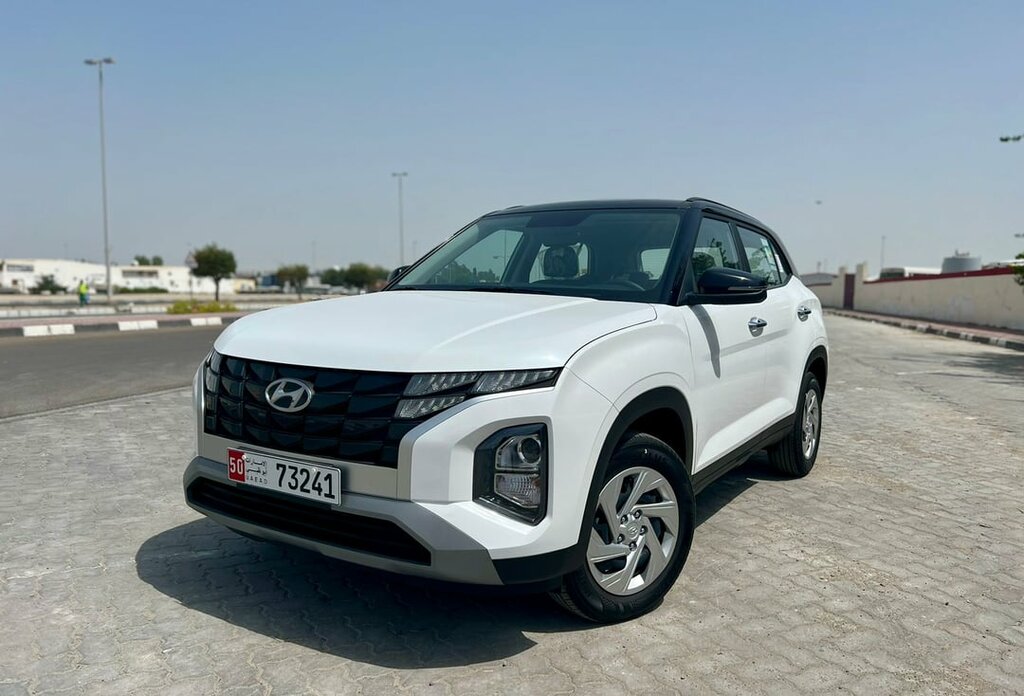 Oto kiralama Forty Four Rent A Car, Dubai, foto