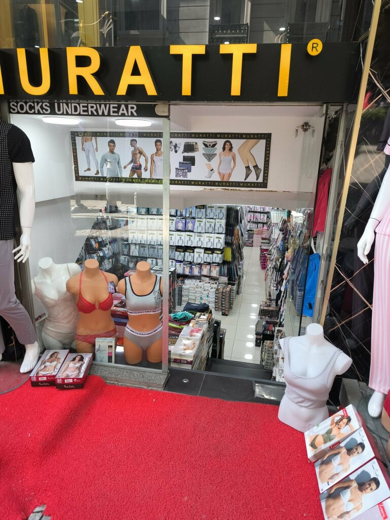 i̇ç giyim ve mayo mağazası Muratti, İstanbul, foto