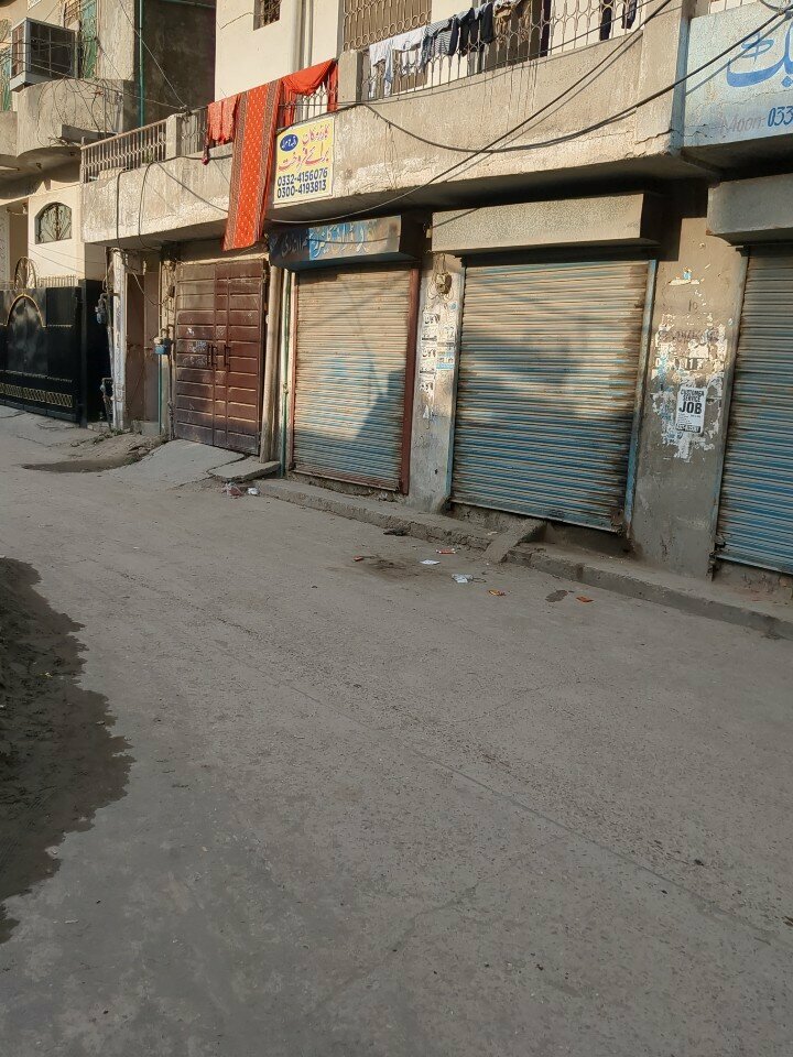 Çamaşırhaneler Lahore dry cleaners and steam laundry, Lahor, foto