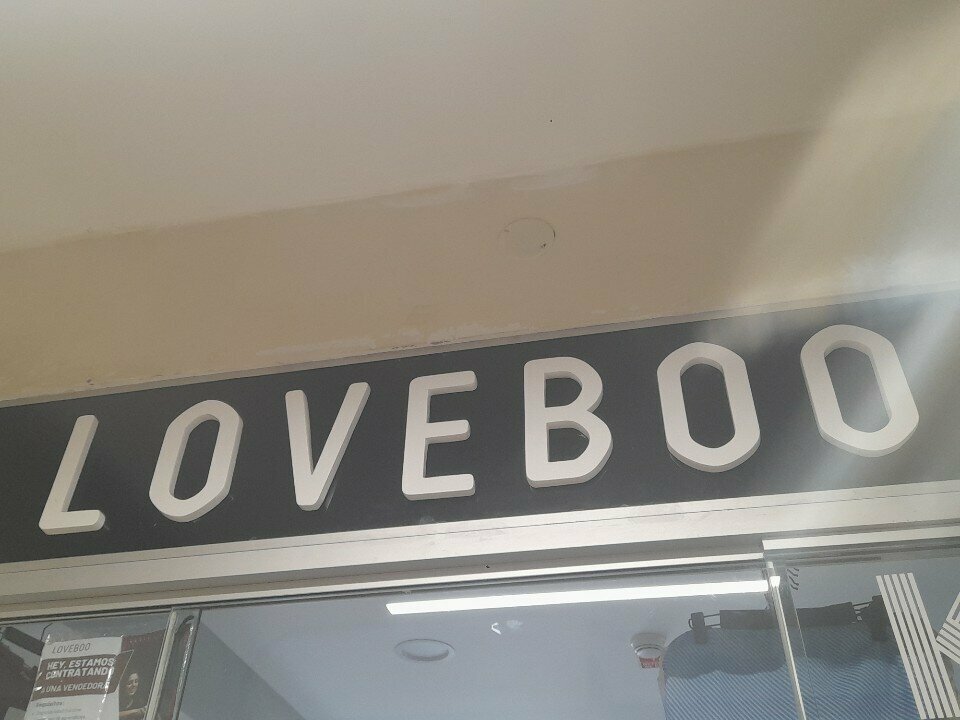 Dış giyim mağazası Loveboo, Lima, foto