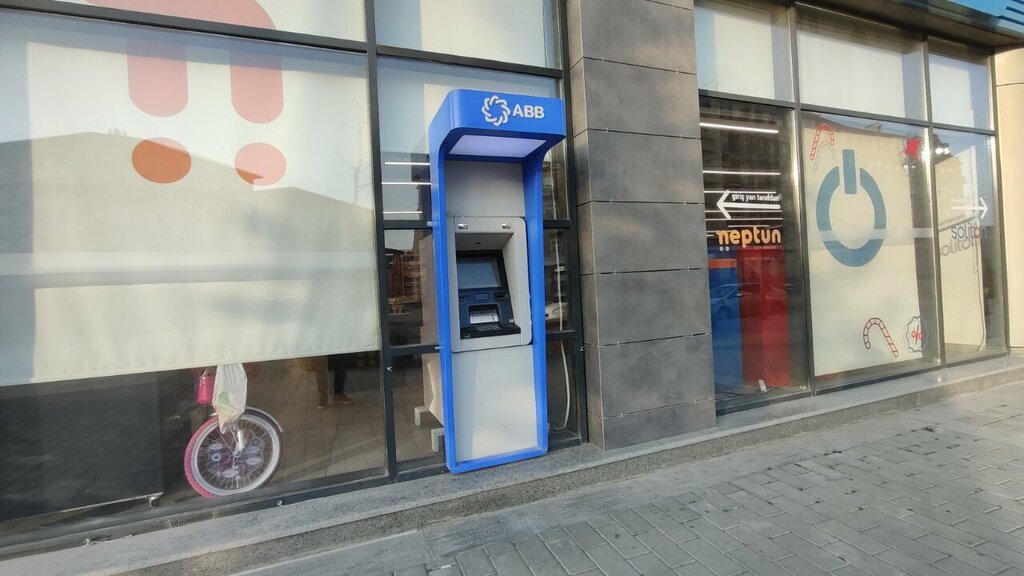 ATM'ler ABB, Bakü, foto