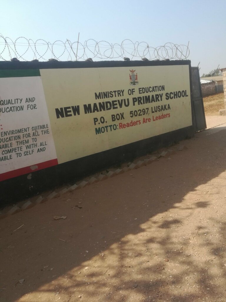 i̇lkokul New Mandevu Primary School, Lusaka, foto