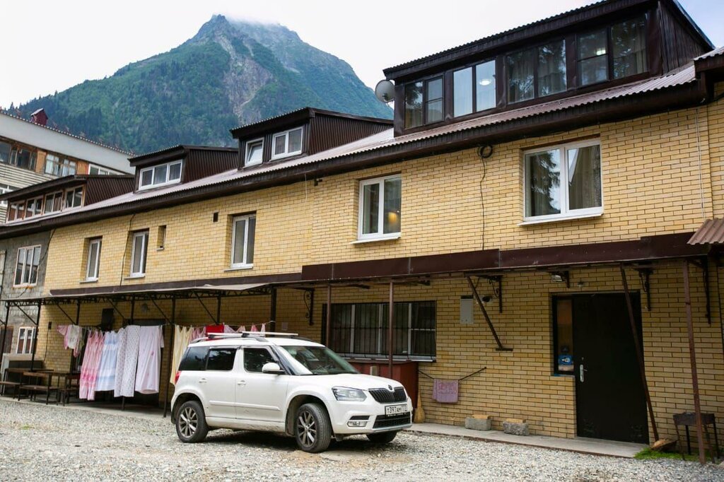 Konuk evi Гостевой дом Домбай, Karaçay‑Çerkez Cumhuriyeti, foto