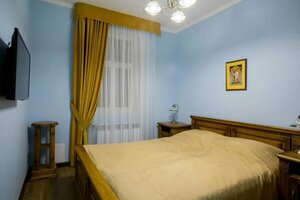 Chaliapin Ples (Sovetskaya ulitsa No:25А), otel  Plios'tan