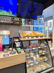 One Price Coffee (Kirpichniy Lane No:3, Tsentralniy District), kahve dükkanları  Saint‑Petersburg'dan