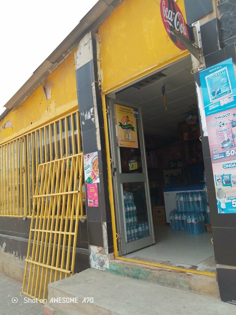 Market Cantina, Loanda, foto