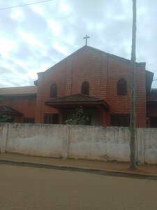 Nungua presbyterian church (Greater Accra Region, City of Accra, Osu Klottey, Ministerial Area), lunapark  Akra'dan