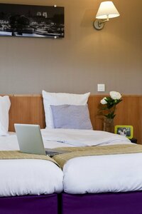 Aparthotel Adagio Paris Buttes-Chaumont (Cours du Septiéme Art No:3, 19e Arrondissement), otel  Paris'ten