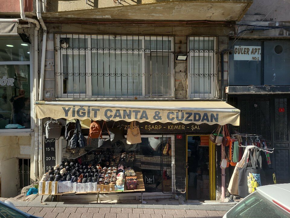 Ayakkabı mağazaları Yiğit Çanta & Cüzdan, İstanbul, foto