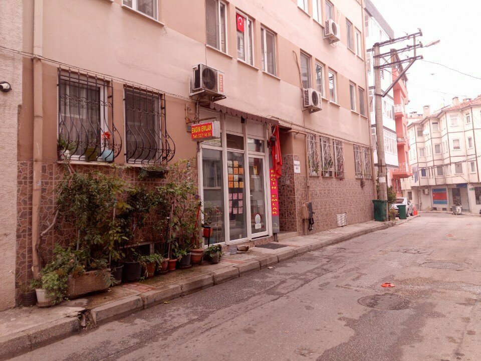 Emlak ofisi Engin Emlak, Bursa, foto