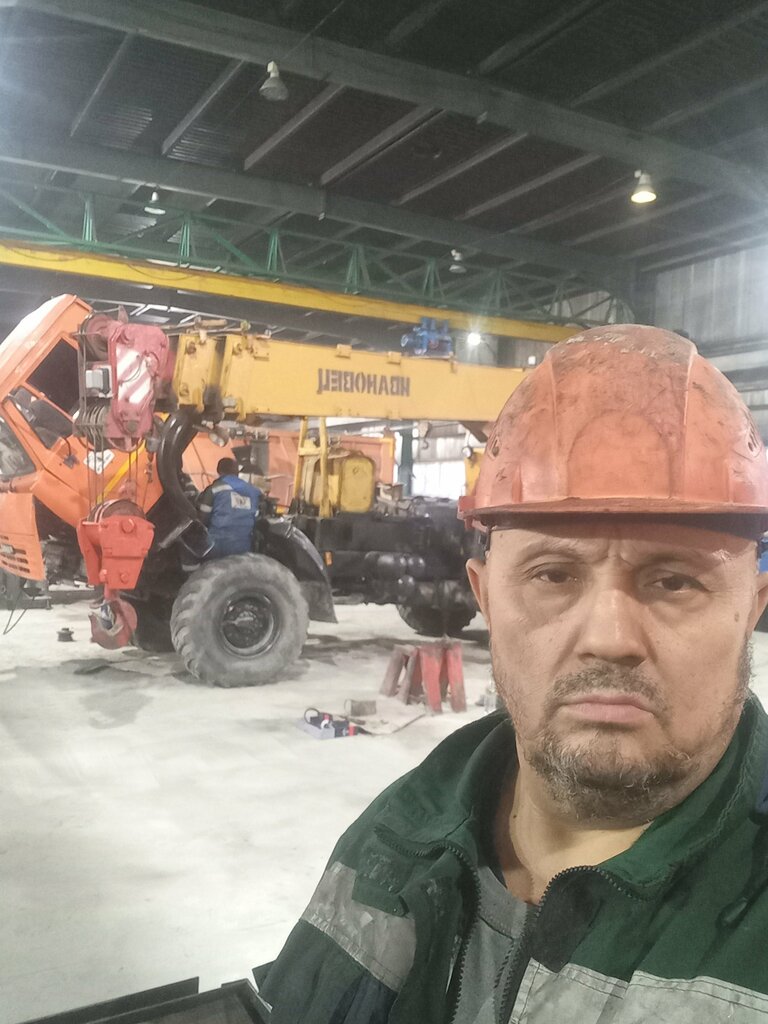 Petrol sondaj ekipmanları Инкомнефть, Noyabrsk, foto