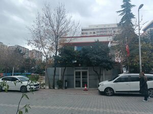 Esenyurt Belediyesi Seyhan Kahraman Kültür Merkezi (İstanbul, Esenyurt, Yenikent Mah., 679. Sok., 19), kültür merkezleri  İstanbul'dan