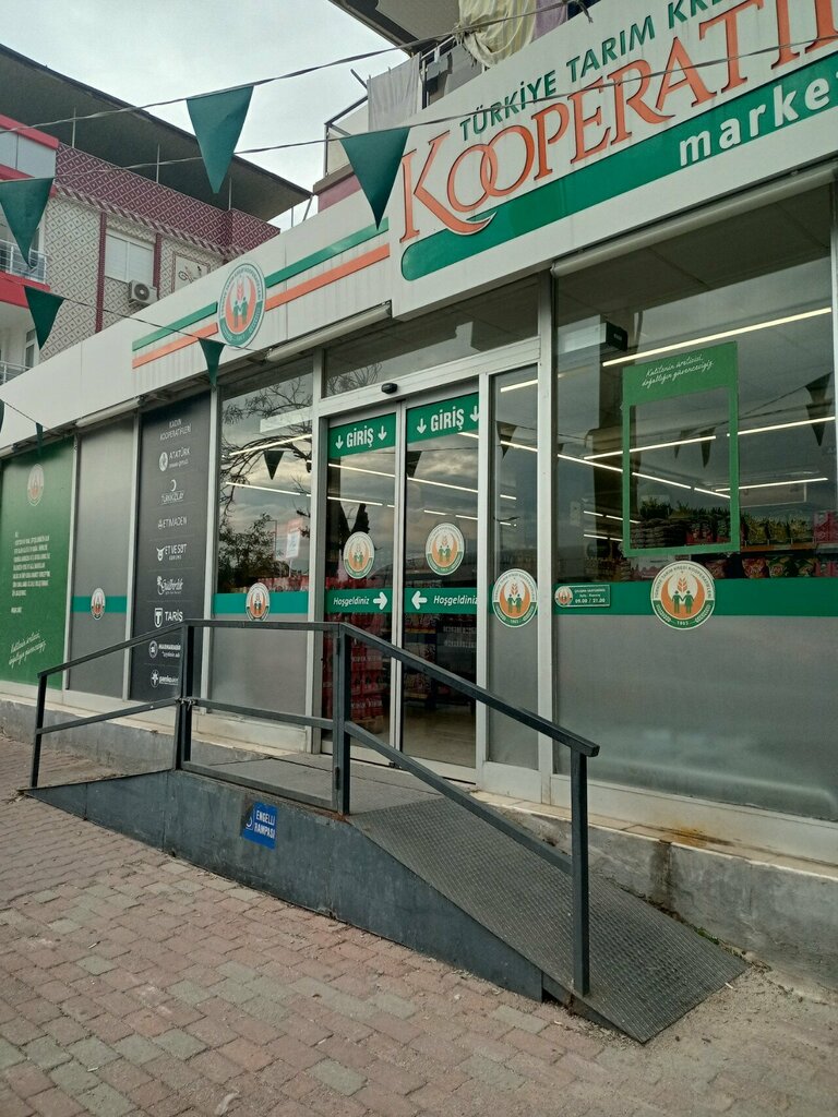 Süpermarket Tarım Kredi Kooperatif Market, Antalya, foto