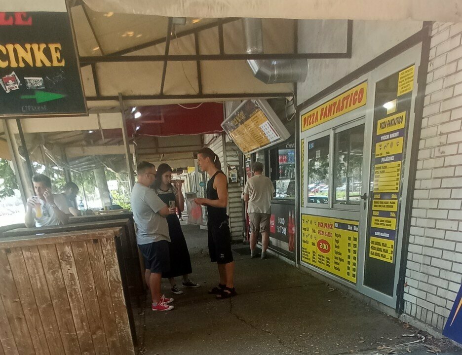 Fast food Fantastico, Belgrad, foto