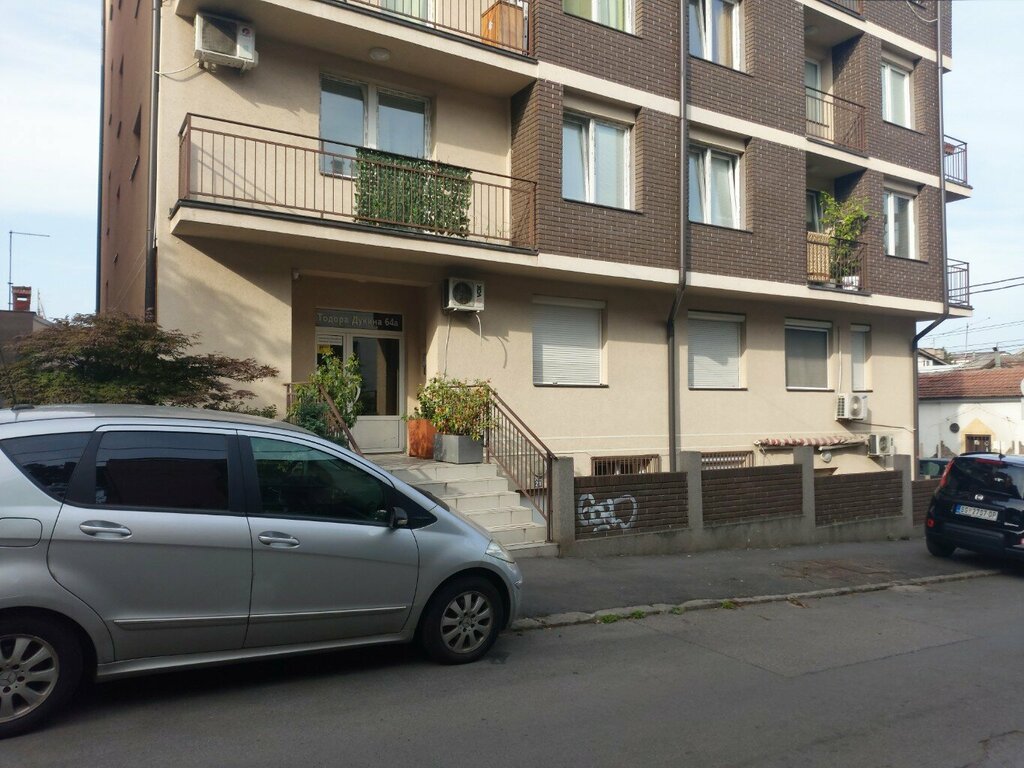 i̇şletme okulu Rs Consulting, Belgrad, foto
