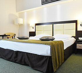 Iskra (Repina Street No:6с3, Khimki), otel  Himki'den